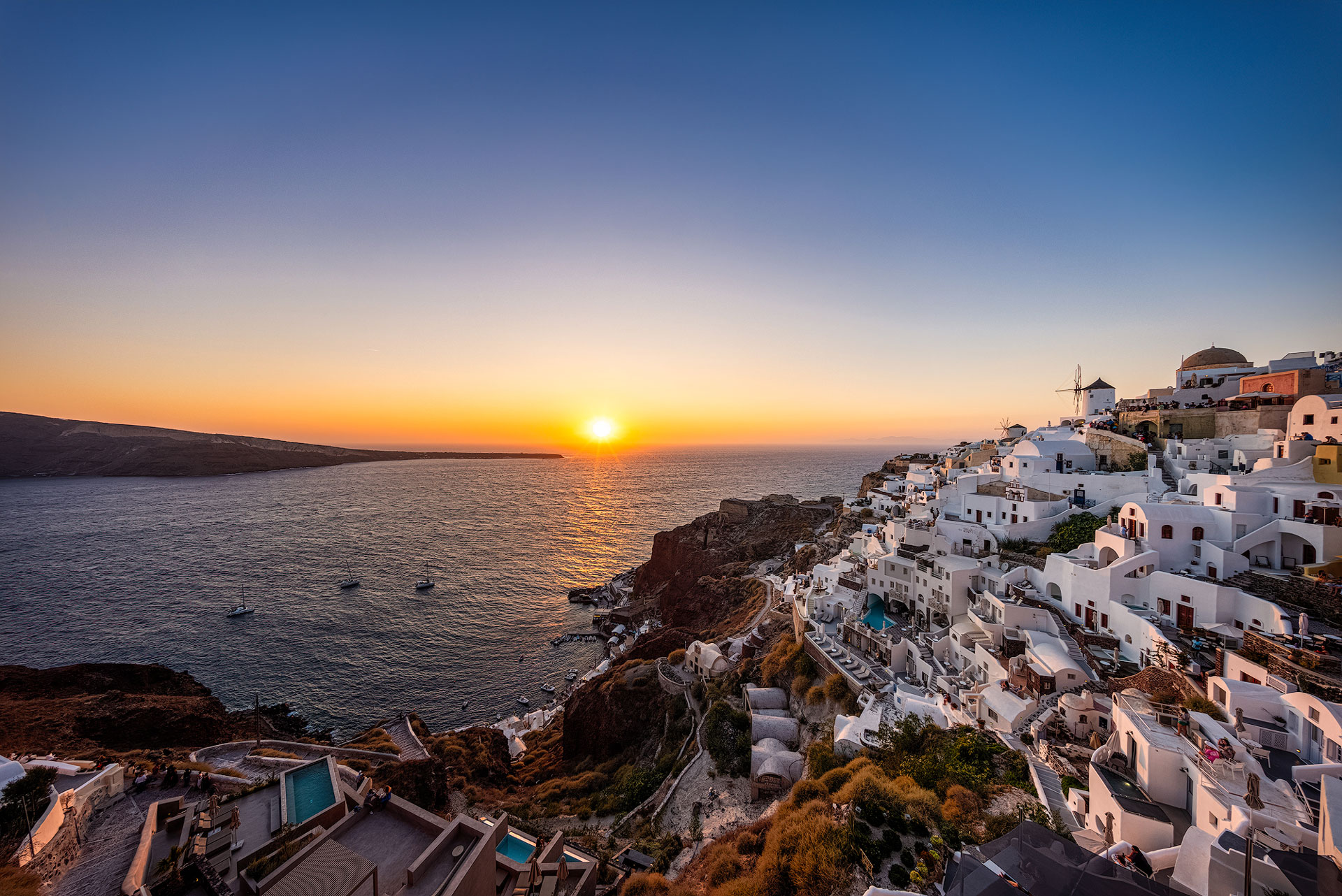 Sunset terrace experience | Art Maisons